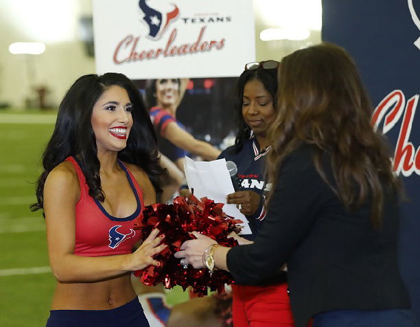 Mid-County cheer: Olivia, Danielle add local flair to Texans cheerleaders | Port Arthur News