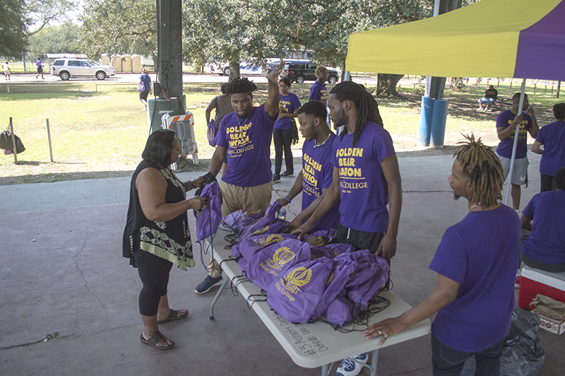 Alabama college students provide Harvey relief | Port Arthur News
