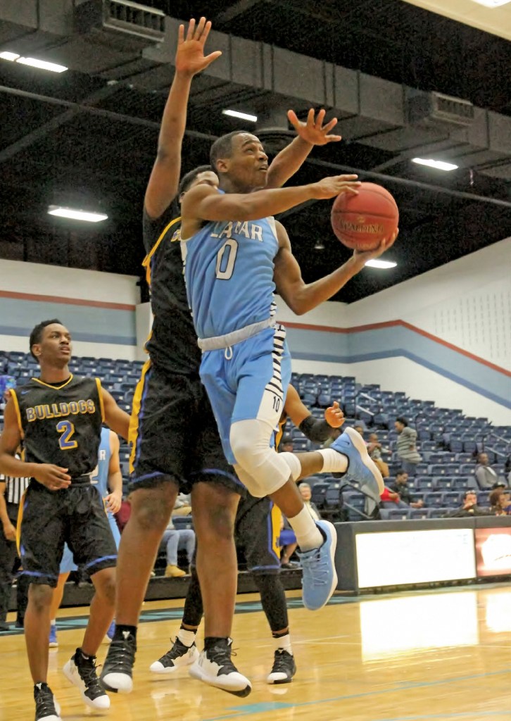 JUCO BASKETBALL: Former Titans Jones, Chatman lead Seahawks past ...