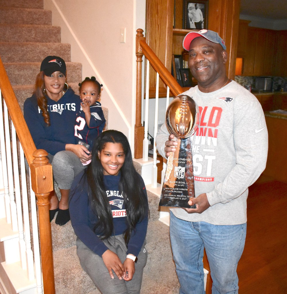 SUPER BOWL: Roberts family going Bowl-ing again - Port Arthur News ...