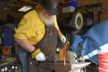 Port Arthur grad, now a blacksmith, lives for the forge | Port Arthur News
