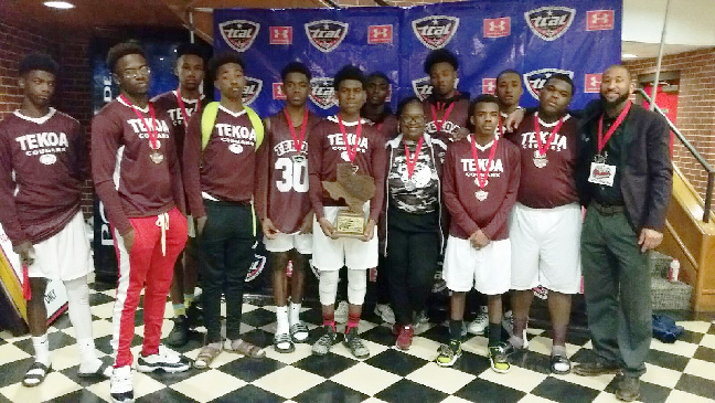 BOYS BASKETBALL: School of the Woods denies Tekoa TCAL championship ...