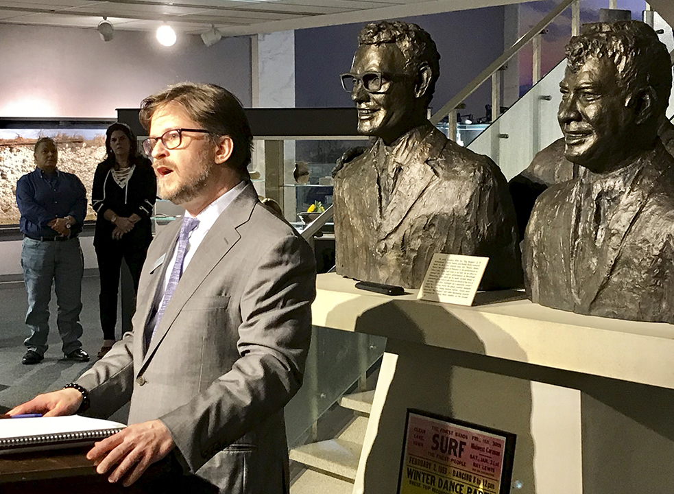 Jack Brooks bio: Accent on effectiveness, honor | Port Arthur News