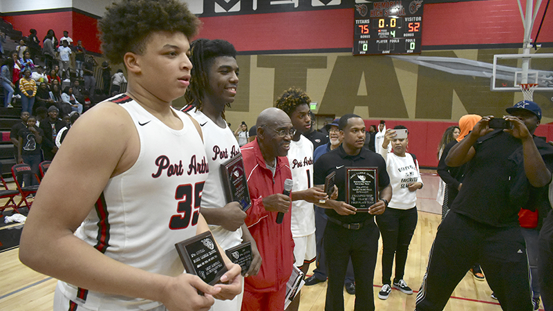 After tournament win: Memorial coach says "I think we're rolling ...