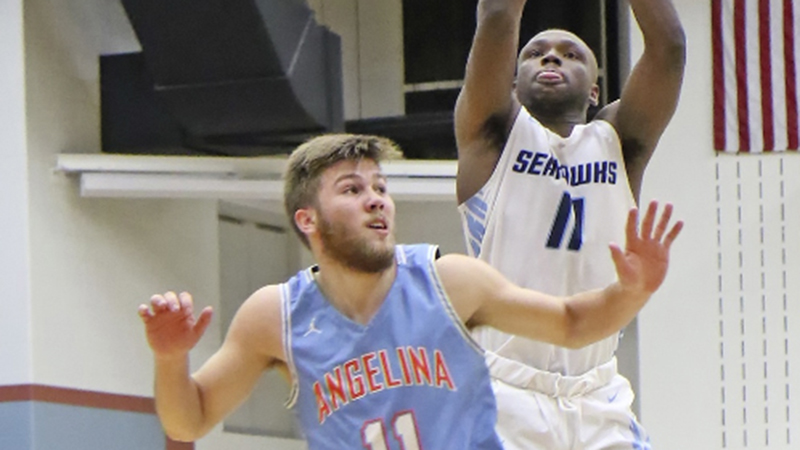 Mentally stronger: Darrell Jones matures over time as redshirt - Port ...