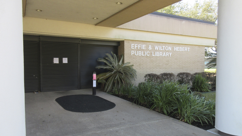 Port Neches library booking it to open for summer reading | Port Arthur ...