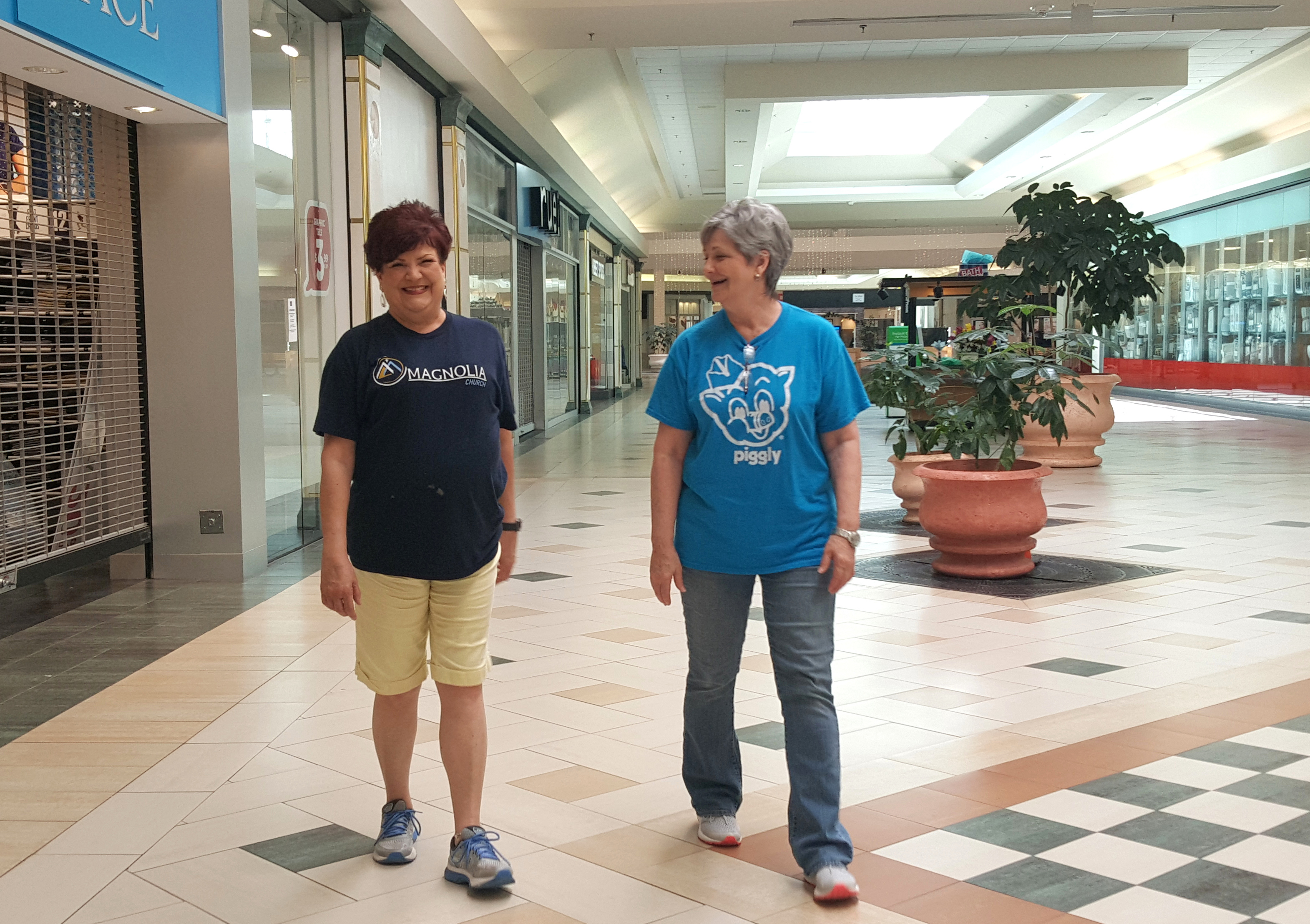 Central Mall opens doors; not all stores return on 1st day allowed ...