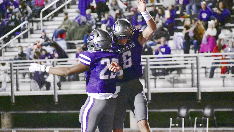 6 touchdowns for No. 6: Bost has hand in each score to lead Indians ...