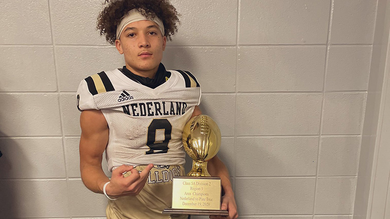 Nederland coach, Bulldogs star two-way player reflect on playoff ...