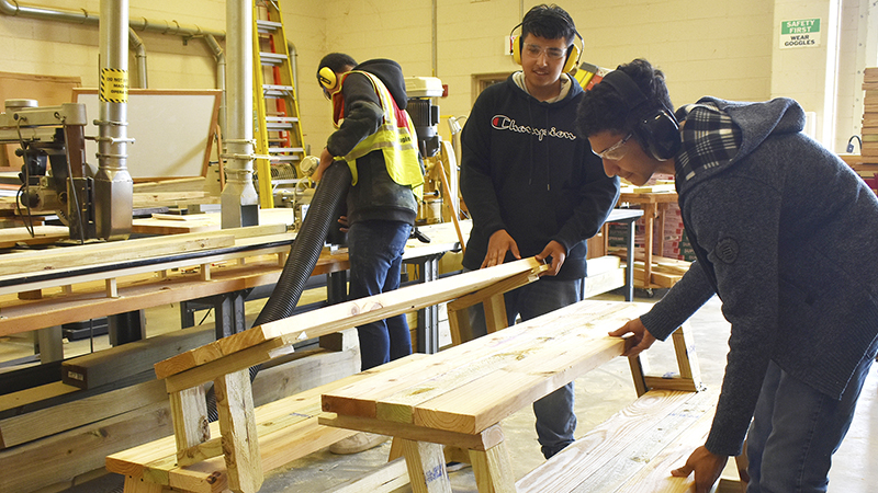 BRIGHT FUTURES — Memorial students building better future in ...