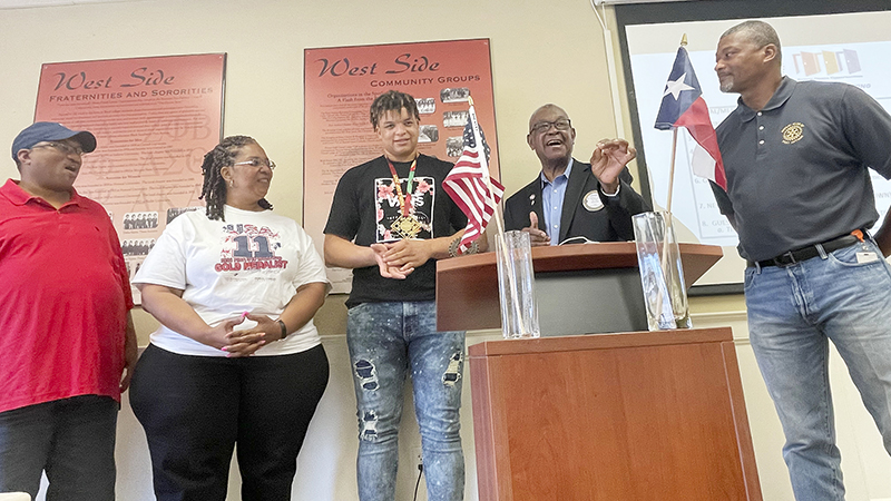 Port Arthur Proud important for basketball star Kenneth Lofton Jr ...