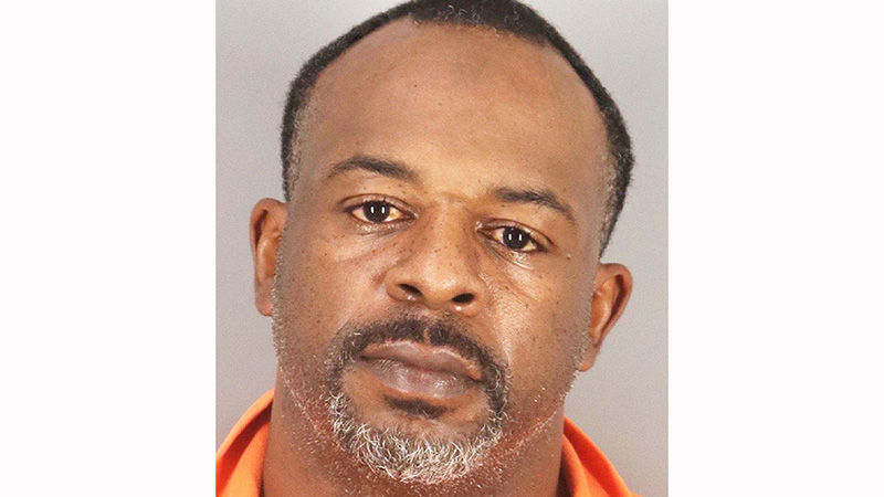 Rustling of dog food bag gives Port Arthur man chance to flee police ...