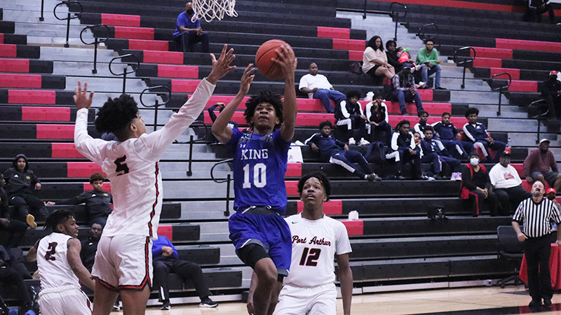 PHOTOS: Late surge not enough for Titans in semifinal of Gamble Classic ...