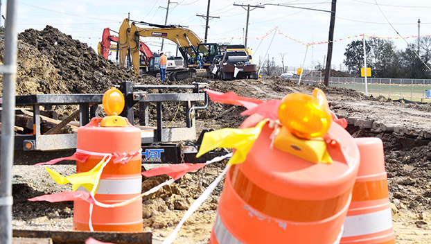 PHOTOS — Pipeline making its way through Port Neches | Port Arthur News