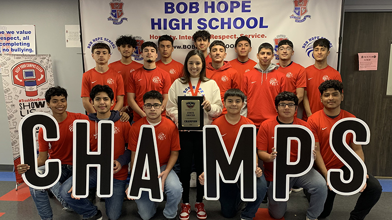 Bob Hope’s female coach leads soccer squad to boys state title | Port ...