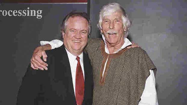 Late actor L.Q. Jones found home in Mid County before tremendous ...