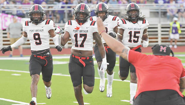 Memorial, Kingwood Park light up scoreboard for district title | Port ...