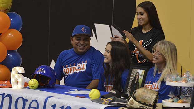 Nederland softball player Bri Collazo signs letter of intent to play at ...