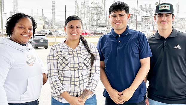 BASF apprenticeship offers on-the-job training, career opportunities in ...