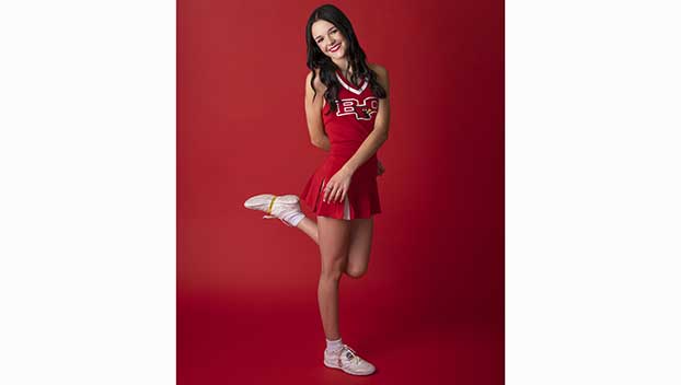 Cheerleader recovers after horrific wreck that caused brain injuries ...