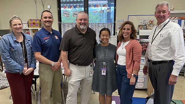 VIDEO — Teacher of the Month Lan Lee shares lifetime passion, special moments | Port Arthur News
