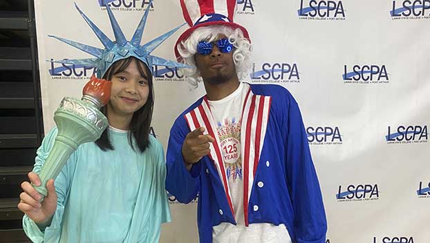 TAKE A LOOK — Crowd gathers in Port Arthur at LSCPA for free July 4th ...