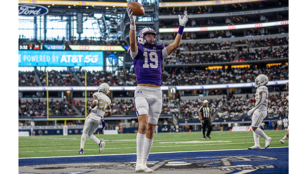 Sealed it with a kiss. Shea Adams shares inspiration behind celebratory ...