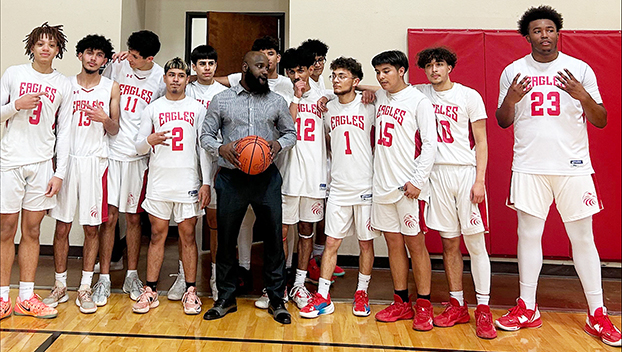 UPDATE — Strong senior class helps lead Bob Hope to championship game ...