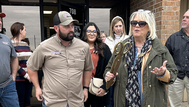 PHOTOS — Port Arthur, Nederland chambers celebrate Raven Commercial ...