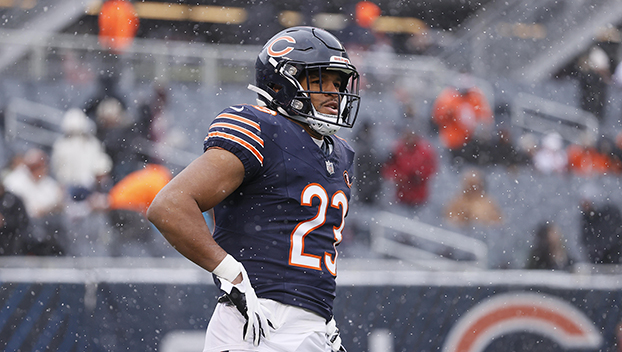 HOMECOMING — Port Neches-Groves legend, Bears running back Roschon ...