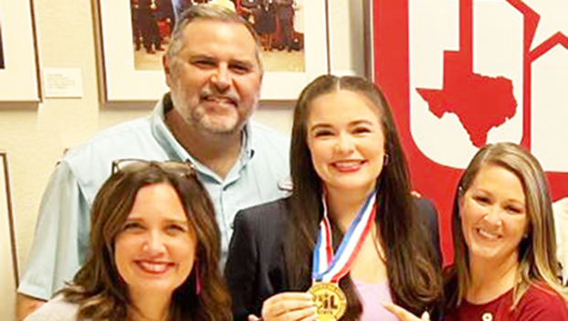 Rylie Burden earns gold at Lincoln-Douglas Debate; new grad eyes ...