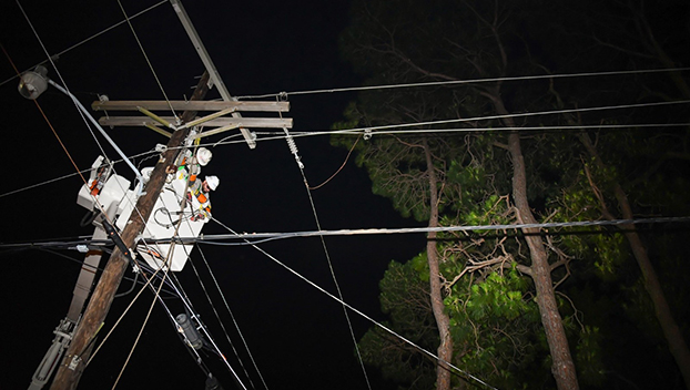 City leaders share reactions to storm’s outages, downed trees and ...