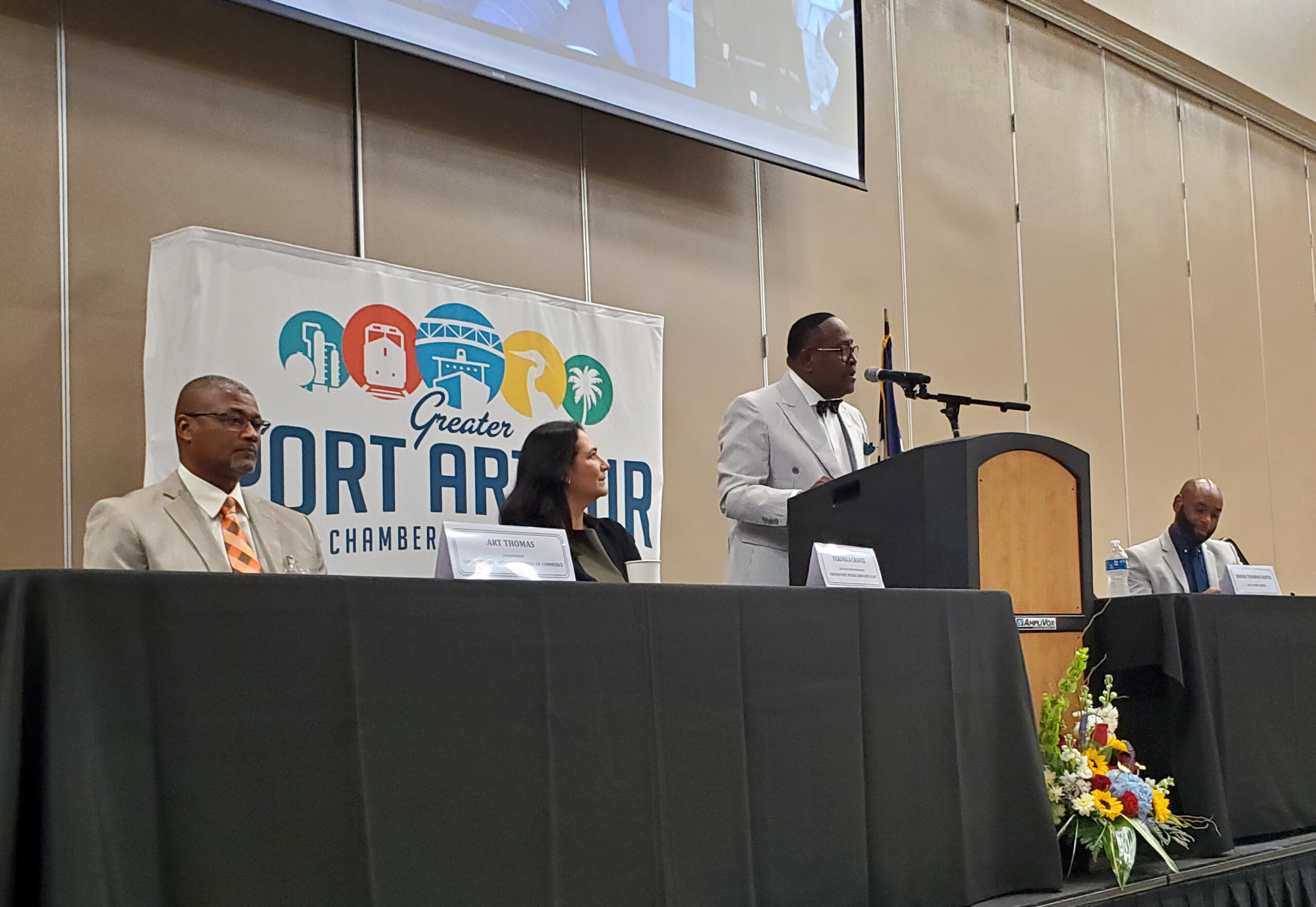 Bartie looks to the past to see city’s future | Port Arthur News